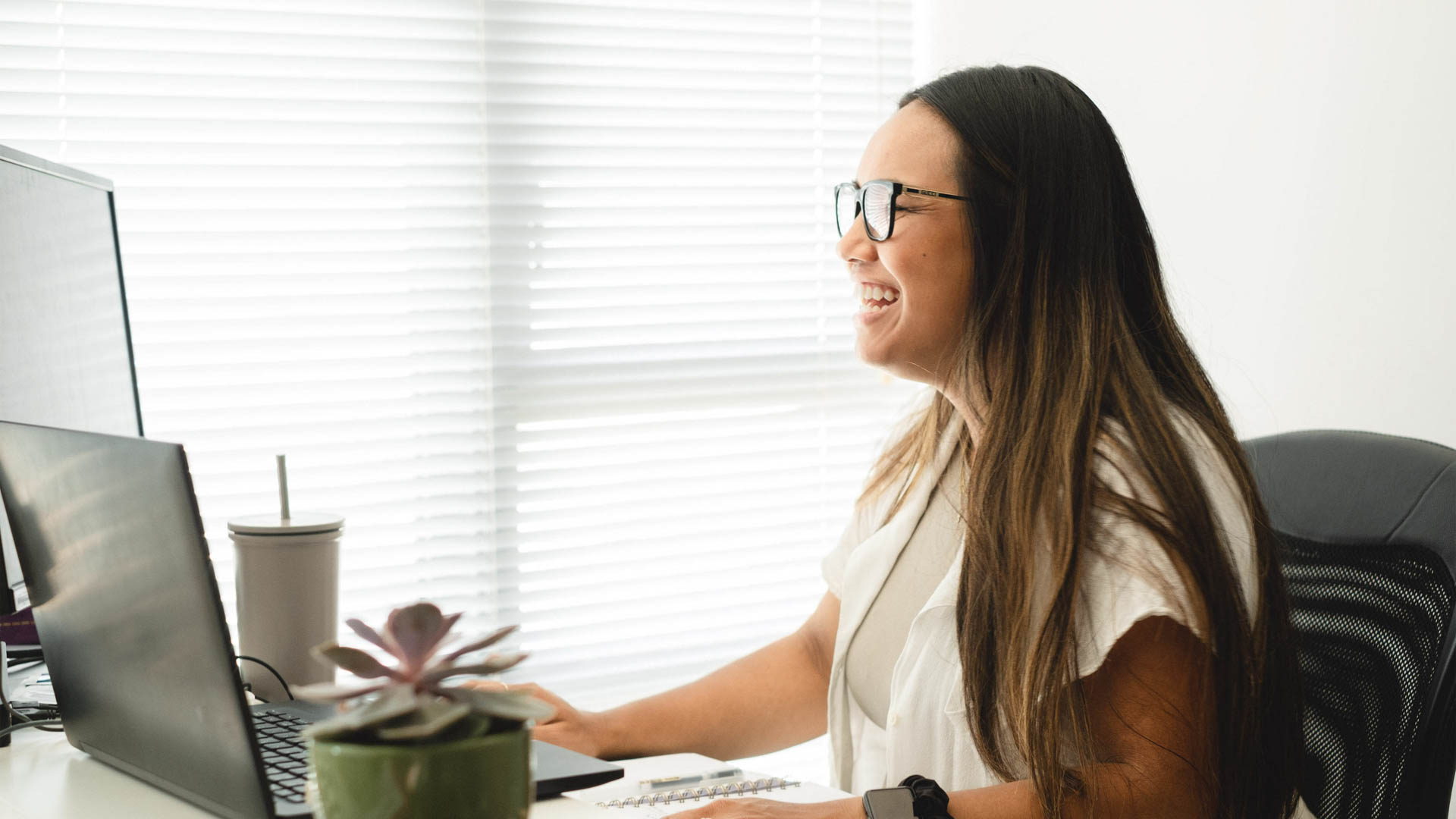 Best Way to Mention Relocation on Your Resume in 2025 - Resumehead